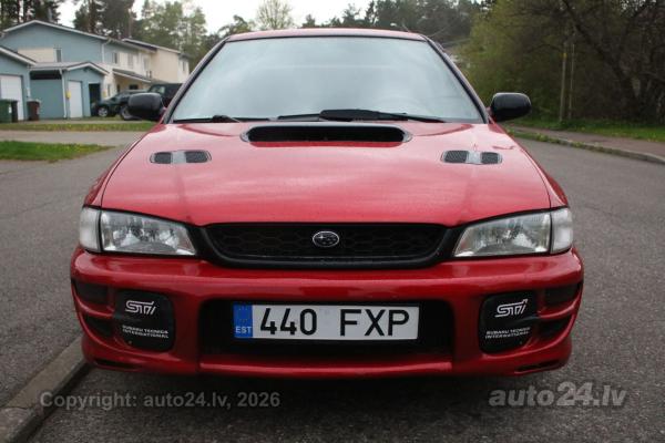 Red Subaru Impreza 2001 in Tallinn, with an engine capacity of 2.00 L and mileage of 298 thousand km for 12500 €, photo 8 on AUTOMOTO.COM.LV