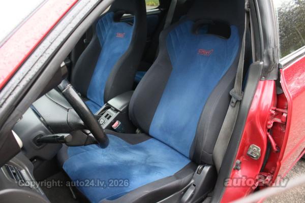 Red Subaru Impreza 2001 in Tallinn, with an engine capacity of 2.00 L and mileage of 298 thousand km for 12500 €, photo 9 on AUTOMOTO.COM.LV