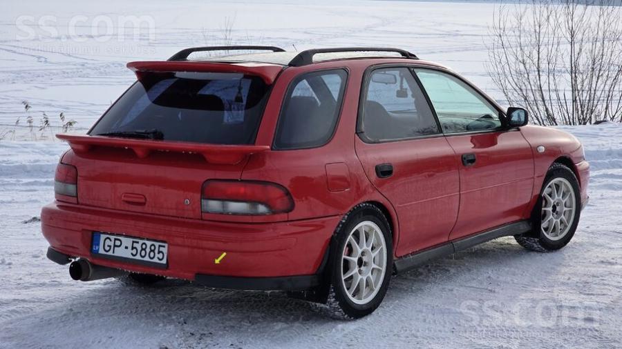 Sarkans Subaru Impreza 1996 Rīga, ar dzinēja tilpumu 2.00 L un nobraukumu 342 tūkst. km par 9500 €, foto 3 vietnē AUTOMOTO.COM.LV