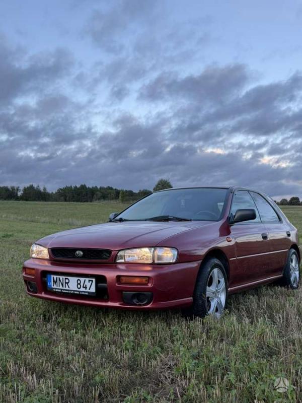 Субару Импреза 1999 в Утена на AUTOMOTO.COM.LV Красный Субару Импреза 1999 в Утена, объемом двигателя 1.60 л и пробегом 252 тыс. км за 1350 €, фото 8 на AUTOMOTO.COM.LV