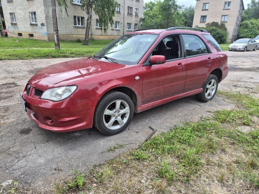 Sarkans Subaru Impreza 2007 Rīga, ar dzinēja tilpumu 2.00 L un nobraukumu 230 tūkst. km par 2100 €, foto 1 vietnē AUTOMOTO.COM.LV