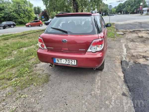 Sarkans Subaru Impreza 2007 Rīga, ar dzinēja tilpumu 2.00 L un nobraukumu 230 tūkst. km par 2100 €, foto 3 vietnē AUTOMOTO.COM.LV