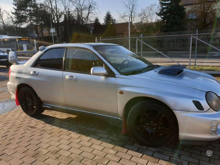 Subaru Impreza 2002 Šauļi, ar dzinēja tilpumu 2.00 L un nobraukumu 220 tūkst. km par 4950 €, foto 2 vietnē AUTOMOTO.COM.LV