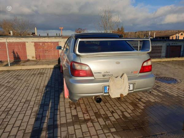 Subaru Impreza 2002 Šauļi, ar dzinēja tilpumu 2.00 L un nobraukumu 220 tūkst. km par 4950 €, foto 4 vietnē AUTOMOTO.COM.LV