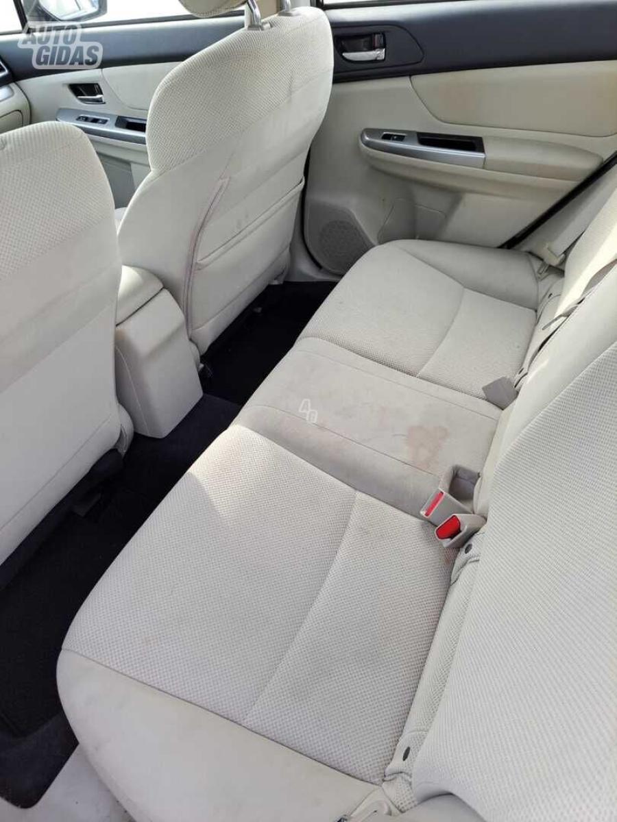 Subaru Impreza 2016 in Siauliai, with an engine capacity of 2.00 L and mileage of 120 thousand km for 2400 €, photo 7 on AUTOMOTO.COM.LV