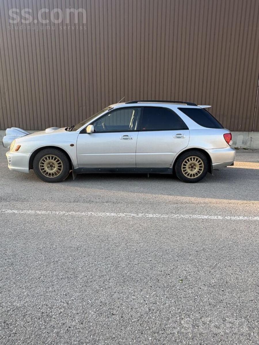 Subaru Impreza 2001 in Gulbene, with an engine capacity of 2.00 L and mileage of 315 thousand km for 5000 €, photo 3 on AUTOMOTO.COM.LV