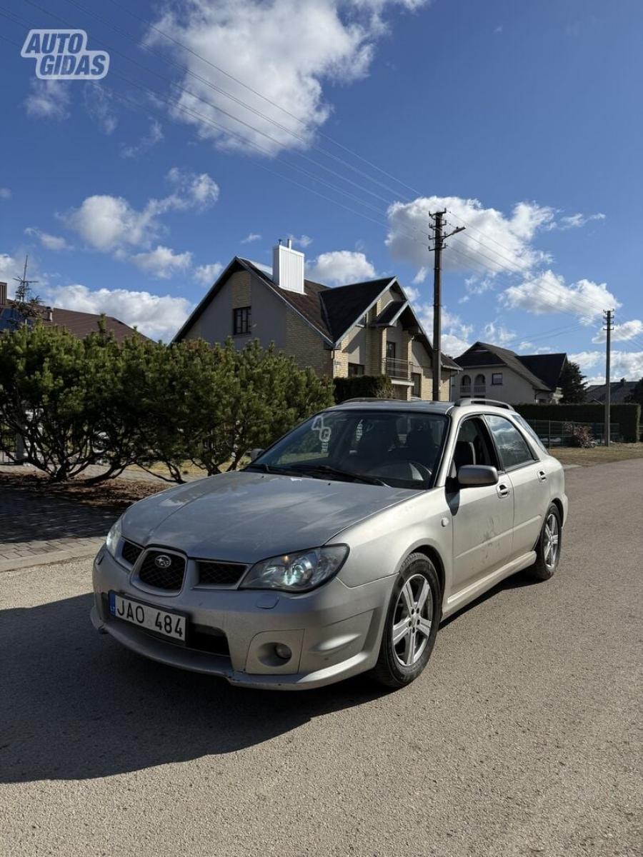 Subaru Impreza 2006 in Vilnius, with an engine capacity of 2.00 L and mileage of 280 thousand km for 950 €, photo 4 on AUTOMOTO.COM.LV