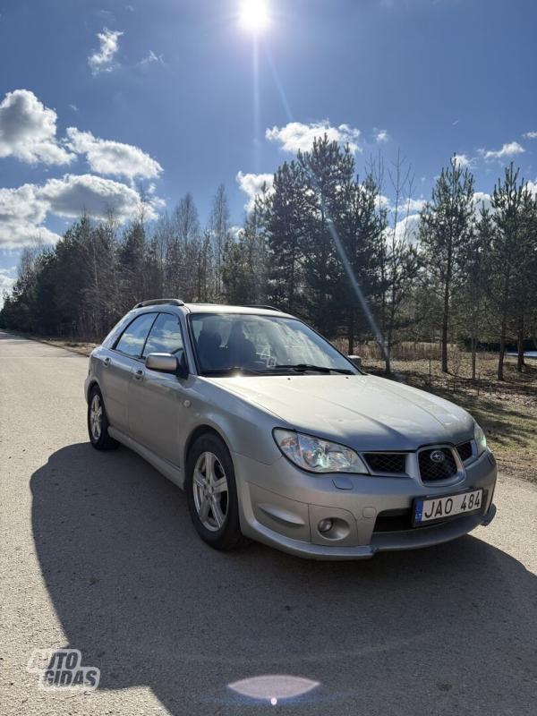 Subaru Impreza 2007 Panevēža, ar dzinēja tilpumu 2.00 L un nobraukumu 260 tūkst. km par 950 €, foto 2 vietnē AUTOMOTO.COM.LV