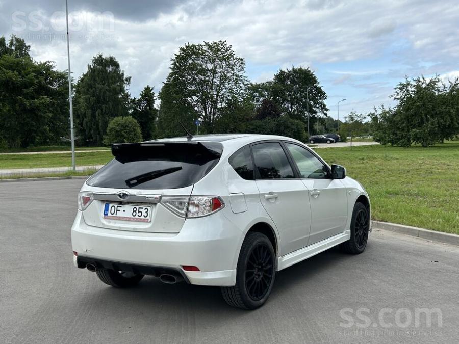 White Subaru Impreza 2010 in Riga, with an engine capacity of 2.00 L and mileage of 0 thousand km for 2290 €, photo 6 on AUTOMOTO.COM.LV