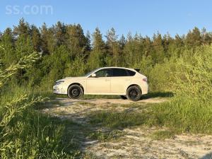 White Subaru Impreza 2010 in Riga, with an engine capacity of 2.00 L and mileage of 0 thousand km for 2290 €, photo 24 on AUTOMOTO.COM.LV