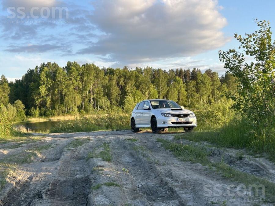 White Subaru Impreza 2010 in Riga, with an engine capacity of 2.00 L and mileage of 0 thousand km for 2290 €, photo 25 on AUTOMOTO.COM.LV