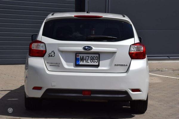 Balts Subaru Impreza 2012 Viļņa, ar dzinēja tilpumu 2.00 L un nobraukumu 274 tūkst. km par 4400 €, foto 9 vietnē AUTOMOTO.COM.LV