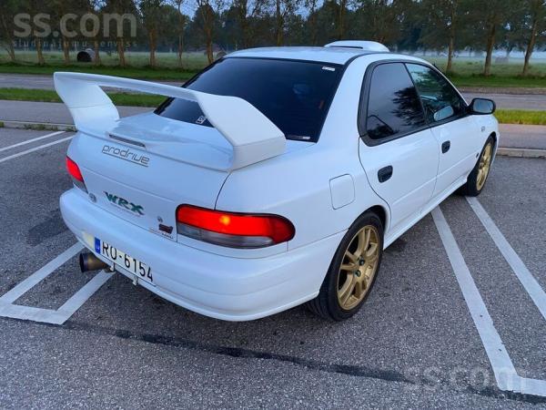 Balts Subaru Impreza 1999 Rīga, ar dzinēja tilpumu 2.00 L un nobraukumu 165 tūkst. km par 25000 €, foto 3 vietnē AUTOMOTO.COM.LV