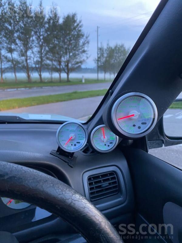 Balts Subaru Impreza 1999 Rīga, ar dzinēja tilpumu 2.00 L un nobraukumu 165 tūkst. km par 25000 €, foto 8 vietnē AUTOMOTO.COM.LV