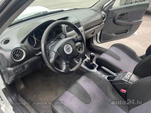 Balts Subaru Impreza 2003 Tallina, ar dzinēja tilpumu 2.00 L un nobraukumu 0 tūkst. km par 7999 €, foto 9 vietnē AUTOMOTO.COM.LV