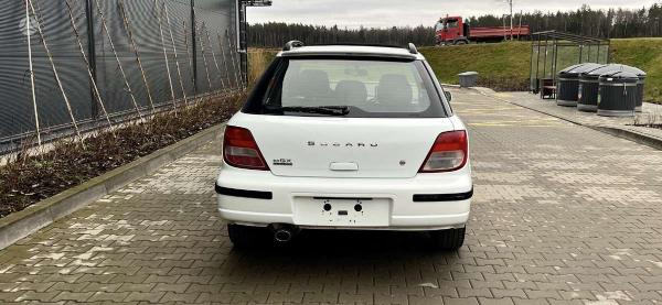 Balts Subaru Impreza 2002 Viļņa, ar dzinēja tilpumu 2.00 L un nobraukumu 112 tūkst. km par 3950 €, foto 6 vietnē AUTOMOTO.COM.LV