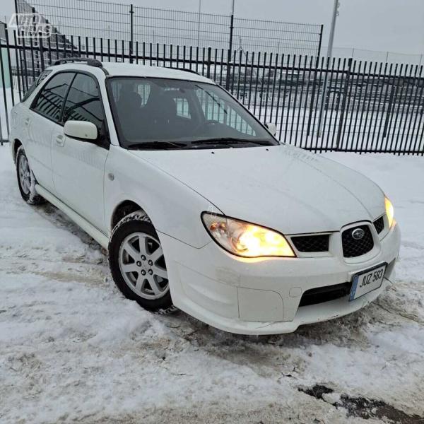 White Subaru Impreza 2006 in Jonava, with an engine capacity of 1.50 L and mileage of 249 thousand km for 1800 €, photo 1 on AUTOMOTO.COM.LV