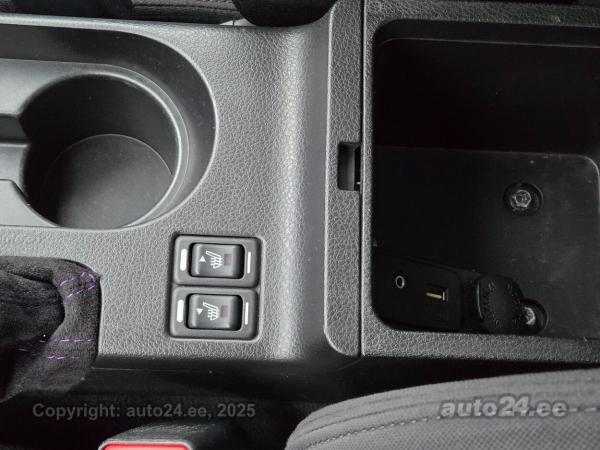 White Subaru Impreza 2010 in Tallinn, with an engine capacity of 2.00 L and mileage of 204 thousand km for 4500 €, photo 11 on AUTOMOTO.COM.LV
