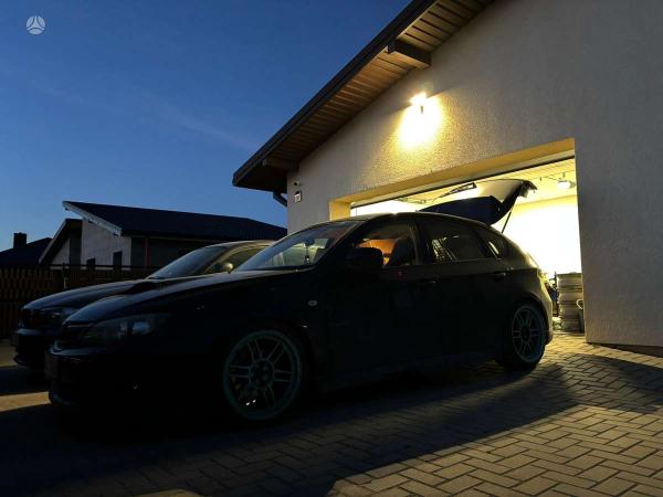 Black Subaru Impreza WRX 2007 in Kaunas, with an engine capacity of 2.46 L and mileage of 320 thousand km for 6500 €, photo 10 on AUTOMOTO.COM.LV