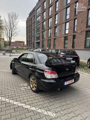 Black Subaru Impreza WRX 2006 in Klaipeda, with an engine capacity of 2.50 L and mileage of 280 thousand km for 6200 €, photo 5 on AUTOMOTO.COM.LV