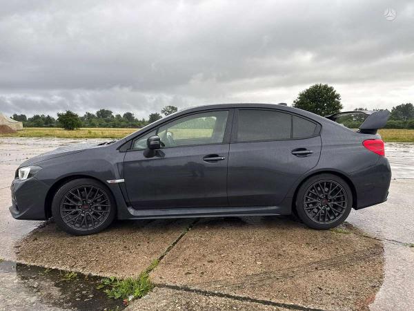 Черный Субару Impreza WRX 2015 в Рига, объемом двигателя 2.50 л и пробегом 150 тыс. км за 22000 €, фото 5 на AUTOMOTO.COM.LV