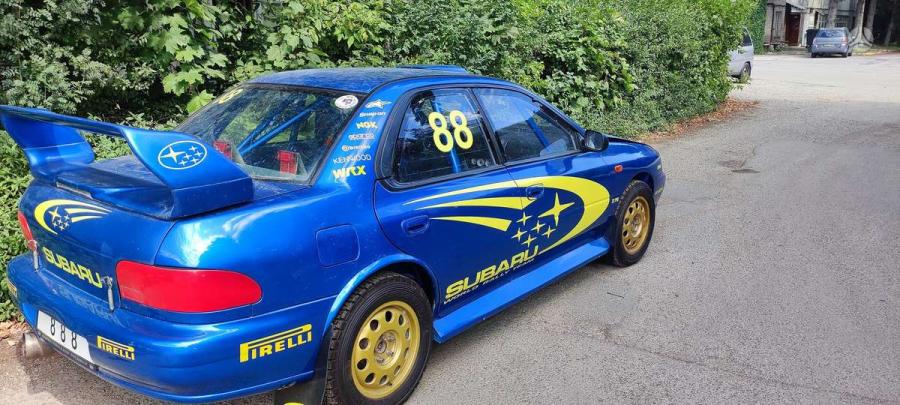 Zils Subaru Impreza WRX 2000 Šauļi, ar dzinēja tilpumu 3.00 L un nobraukumu 2 tūkst. km par 10950 €, foto 6 vietnē AUTOMOTO.COM.LV
