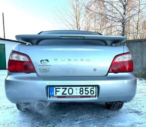 Grey Subaru Impreza WRX 2005 in Panevezys, with an engine capacity of 1.99 L and mileage of 195 thousand km for 7500 €, photo 8 on AUTOMOTO.COM.LV