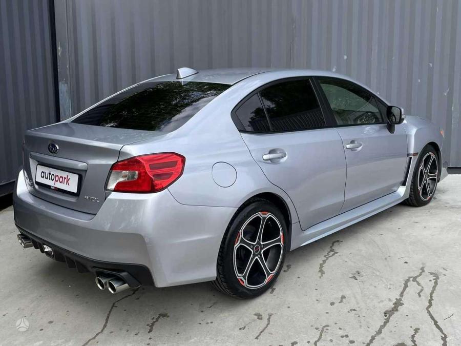 Серый Субару Impreza WRX 2015 в Вильнюс, объемом двигателя 2.00 л и пробегом 139 тыс. км за 12500 €, фото 5 на AUTOMOTO.COM.LV