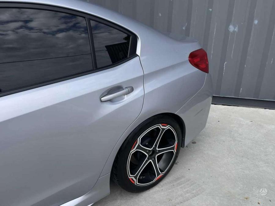 Серый Субару Impreza WRX 2015 в Вильнюс, объемом двигателя 2.00 л и пробегом 139 тыс. км за 12500 €, фото 8 на AUTOMOTO.COM.LV