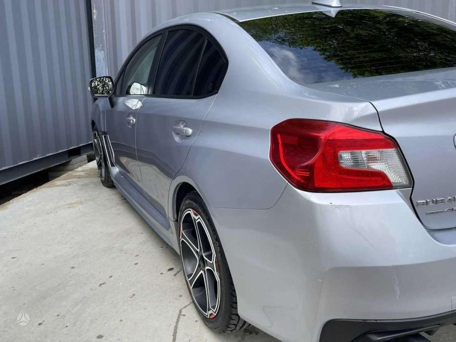 Серый Субару Impreza WRX 2015 в Вильнюс, объемом двигателя 2.00 л и пробегом 139 тыс. км за 12500 €, фото 9 на AUTOMOTO.COM.LV
