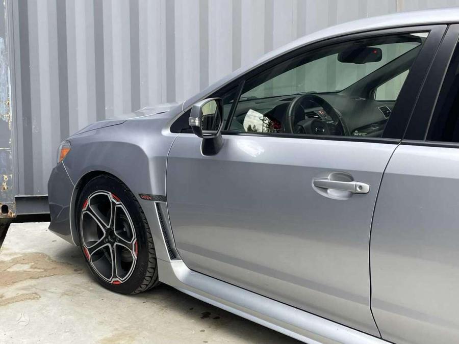 Серый Субару Impreza WRX 2015 в Вильнюс, объемом двигателя 2.00 л и пробегом 139 тыс. км за 12500 €, фото 10 на AUTOMOTO.COM.LV