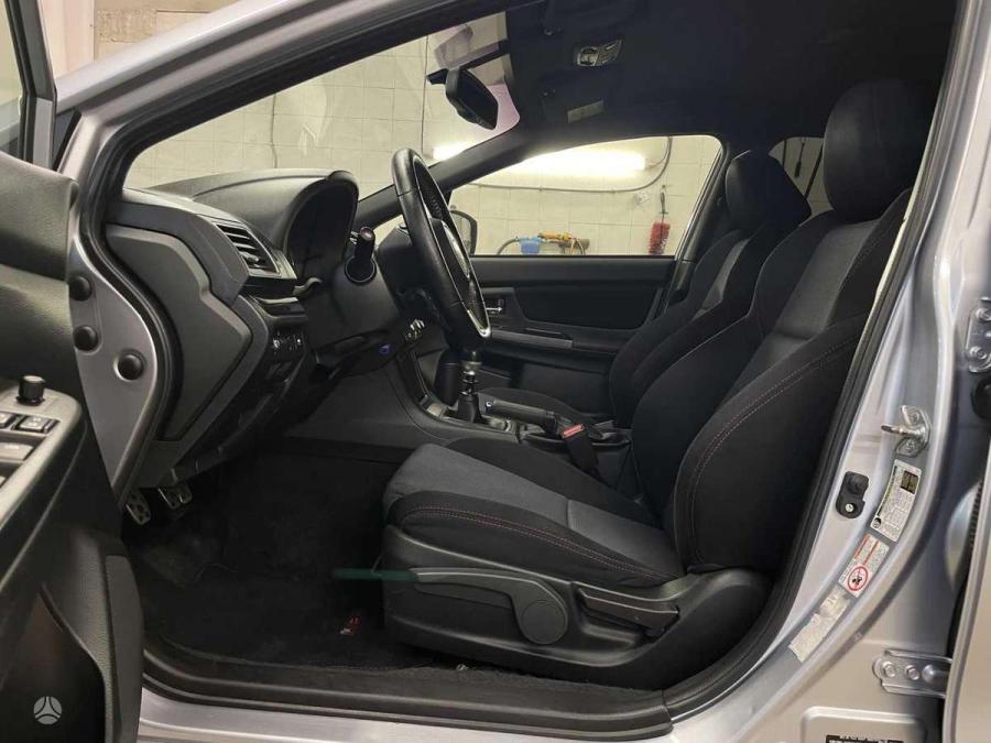 Серый Субару Impreza WRX 2015 в Вильнюс, объемом двигателя 2.00 л и пробегом 139 тыс. км за 12500 €, фото 15 на AUTOMOTO.COM.LV