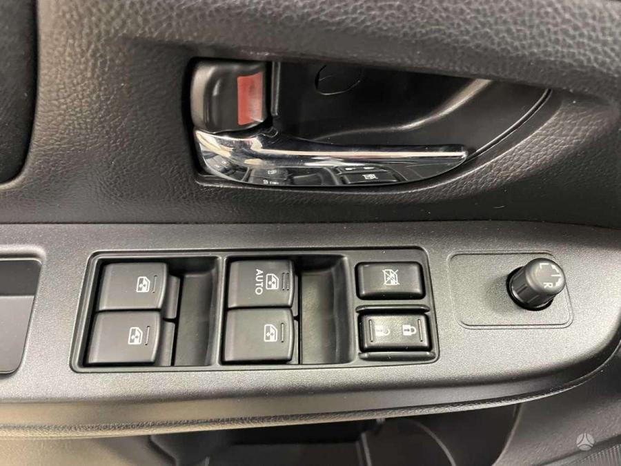 Серый Субару Impreza WRX 2015 в Вильнюс, объемом двигателя 2.00 л и пробегом 139 тыс. км за 12500 €, фото 25 на AUTOMOTO.COM.LV