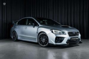 Grey Subaru Impreza WRX 2016 in Vilnius, with an engine capacity of 2.46 L and mileage of 163 thousand km for 20999 €, photo 4 on AUTOMOTO.COM.LV