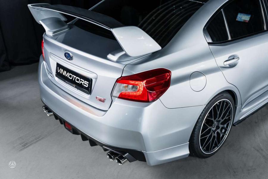 Grey Subaru Impreza WRX 2016 in Vilnius, with an engine capacity of 2.46 L and mileage of 163 thousand km for 20999 €, photo 15 on AUTOMOTO.COM.LV