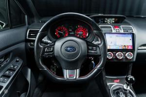 Grey Subaru Impreza WRX 2016 in Vilnius, with an engine capacity of 2.46 L and mileage of 163 thousand km for 20999 €, photo 21 on AUTOMOTO.COM.LV