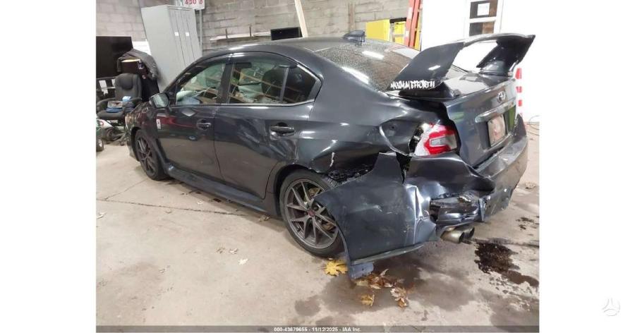 Pelēks Subaru Impreza WRX 2017 Šauļi, ar dzinēja tilpumu 2.46 L un nobraukumu 154 tūkst. km par 10500 €, foto 4 vietnē AUTOMOTO.COM.LV