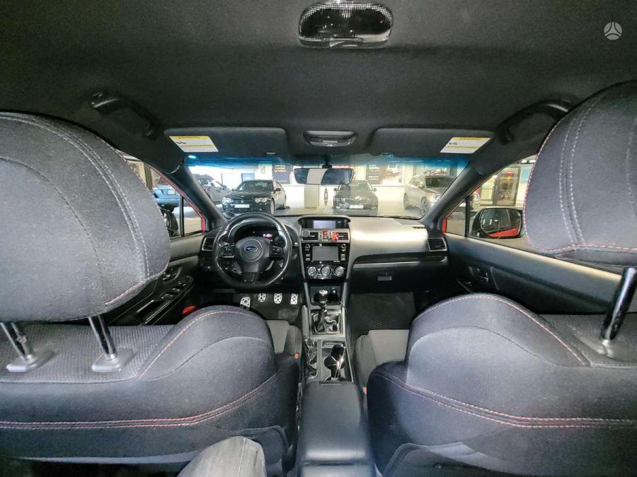Red Subaru Impreza WRX 2018 in Vilnius, with an engine capacity of 2.00 L and mileage of 71 thousand km for 13999 €, photo 12 on AUTOMOTO.COM.LV