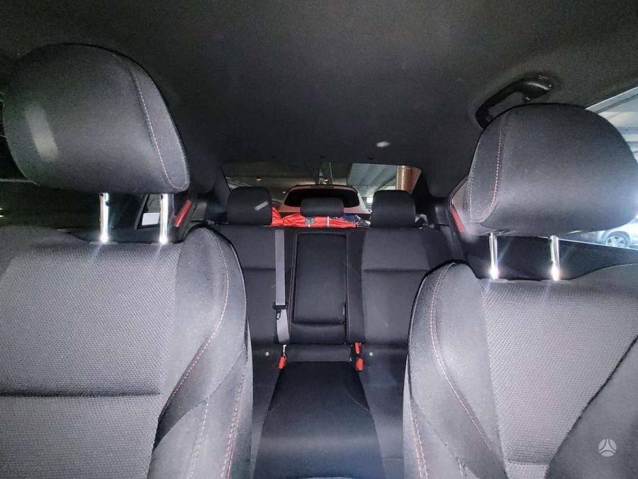 Red Subaru Impreza WRX 2018 in Vilnius, with an engine capacity of 2.00 L and mileage of 71 thousand km for 13999 €, photo 13 on AUTOMOTO.COM.LV