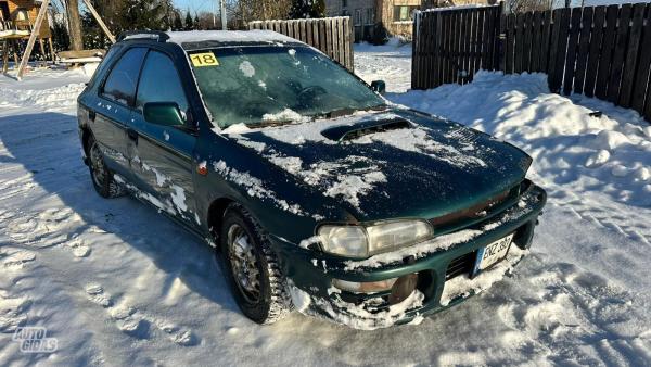 Субару Impreza WRX 1994 в Висагинас, объемом двигателя 2.00 л и пробегом 65 тыс. км за 3500 €, фото 1 на AUTOMOTO.COM.LV