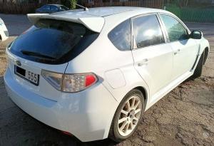 White Subaru Impreza WRX 2011 in Vilnius, with an engine capacity of 1.99 L and mileage of 125 thousand km for 14000 €, photo 4 on AUTOMOTO.COM.LV