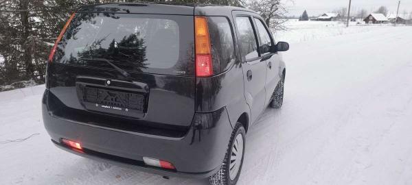 Melns Subaru Justy 2006 Utena, ar dzinēja tilpumu 1.33 L un nobraukumu 206 tūkst. km par 2350 €, foto 3 vietnē AUTOMOTO.COM.LV