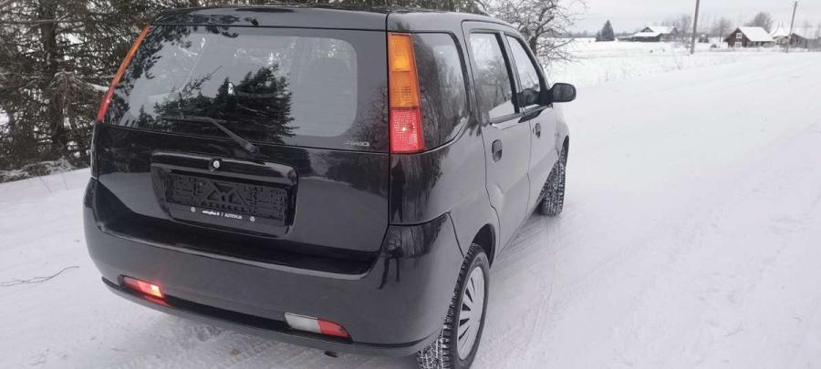 Melns Subaru Justy 2006 Utena, ar dzinēja tilpumu 1.33 L un nobraukumu 206 tūkst. km par 2350 €, foto 3 vietnē AUTOMOTO.COM.LV