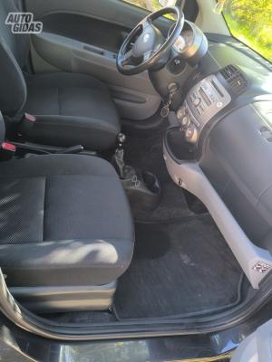 Black Subaru Justy 2007 in Klaipeda, with an engine capacity of 1.00 L and mileage of 202 thousand km for 1299 €, photo 8 on AUTOMOTO.COM.LV