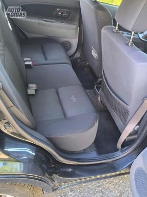 Black Subaru Justy 2007 in Klaipeda, with an engine capacity of 1.00 L and mileage of 202 thousand km for 1299 €, photo 9 on AUTOMOTO.COM.LV