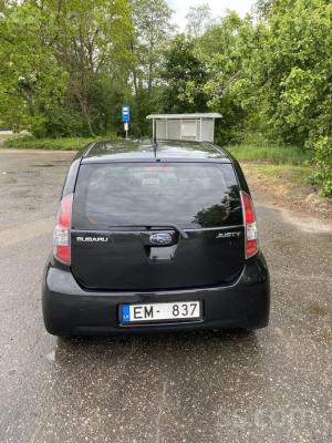 Black Subaru Justy 2008 in Riga, with an engine capacity of 1.00 L and mileage of 147 thousand km for 1350 €, photo 4 on AUTOMOTO.COM.LV