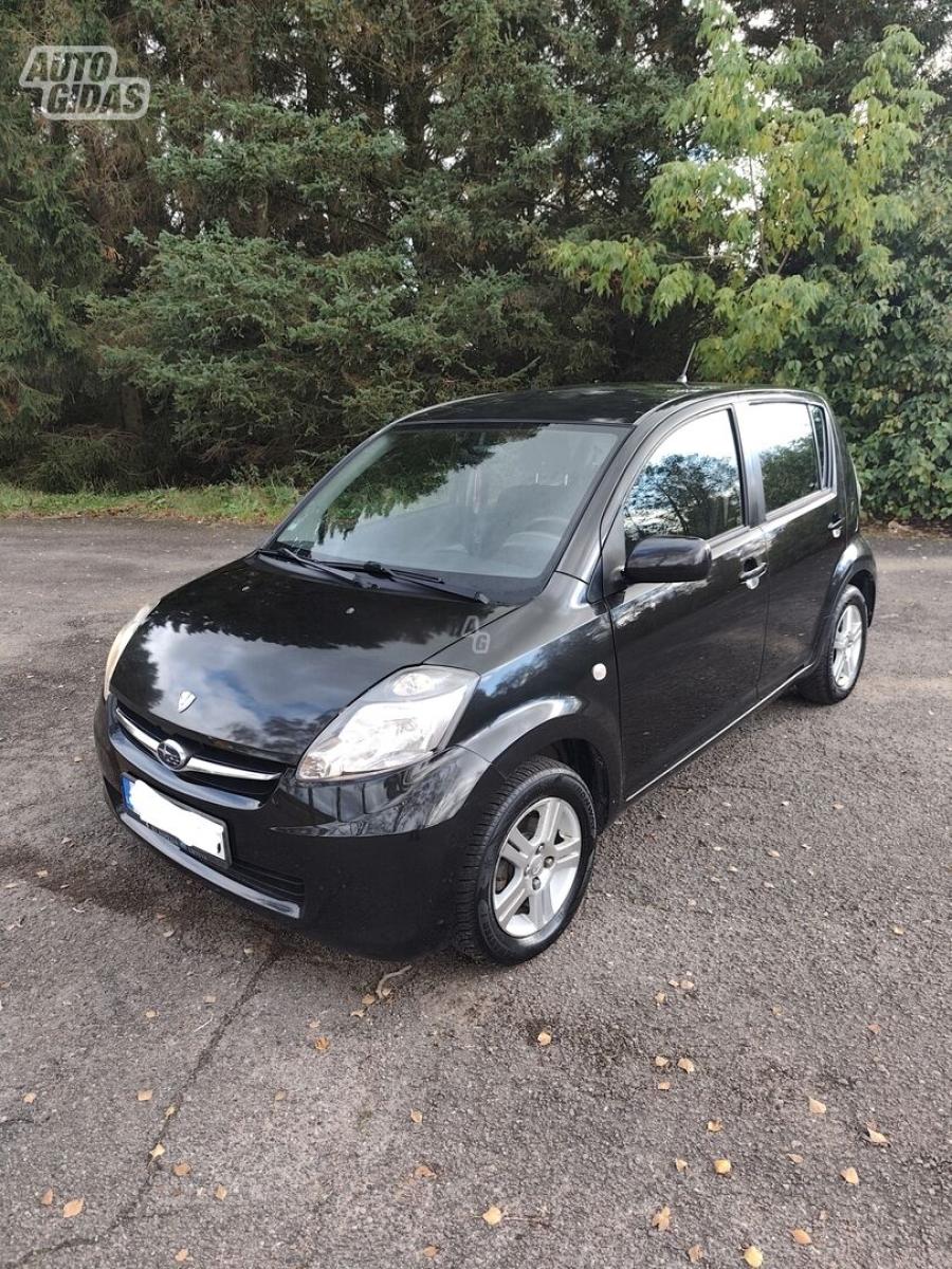 Black Subaru Justy 2009 in Silute, with an engine capacity of 1.00 L and mileage of 210 thousand km for 1650 €, photo 1 on AUTOMOTO.COM.LV
