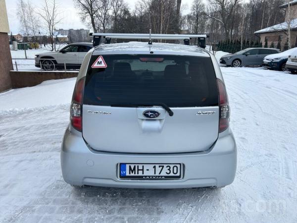 Pelēks Subaru Justy 2007 Rīga, ar dzinēja tilpumu 1.00 L un nobraukumu 198 tūkst. km par 1850 €, foto 4 vietnē AUTOMOTO.COM.LV