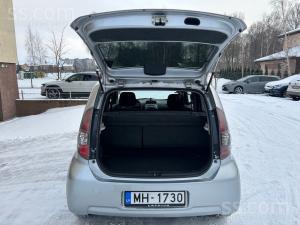 Grey Subaru Justy 2007 in Riga, with an engine capacity of 1.00 L and mileage of 198 thousand km for 1850 €, photo 5 on AUTOMOTO.COM.LV