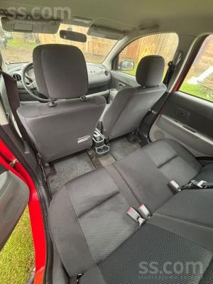 Sarkans Subaru Justy 2009 Krāslava, ar dzinēja tilpumu 1.00 L un nobraukumu 196 tūkst. km par 1150 €, foto 8 vietnē AUTOMOTO.COM.LV